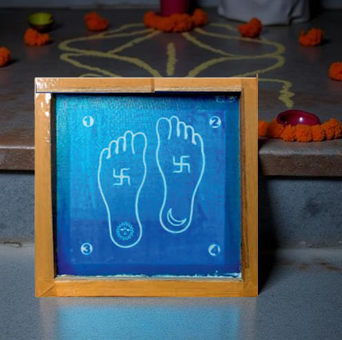 Rangly Lakshmi Padam with Swastik Model 2 Rangoli Stencil Wooden 5X5 i