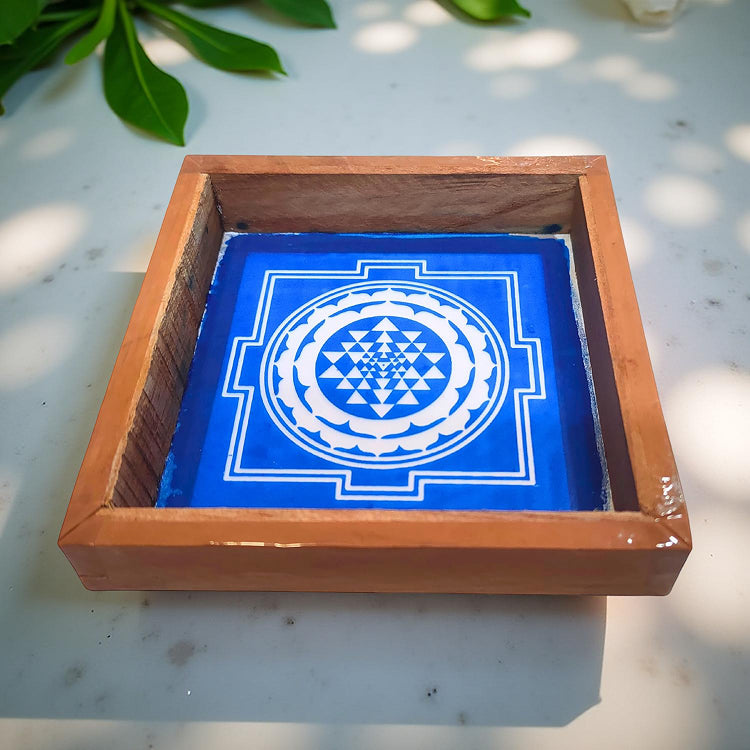 Rangly Sri Yantra Kolam Kolam Rangoli Stencil Wooden 5x5 Inches Pack o